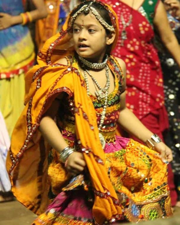 10 Traditional Dresses of India