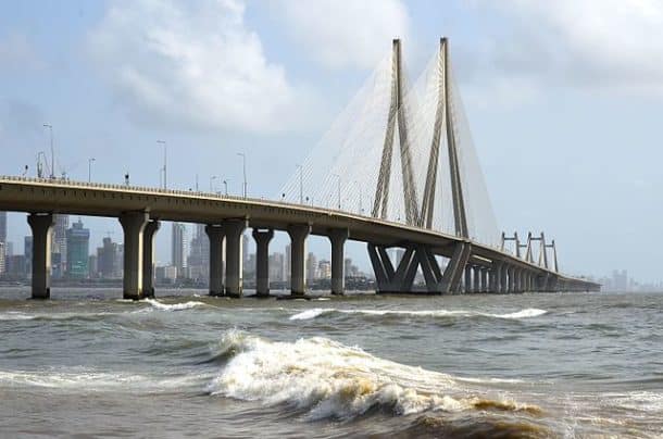 14 Popular Bridges in India